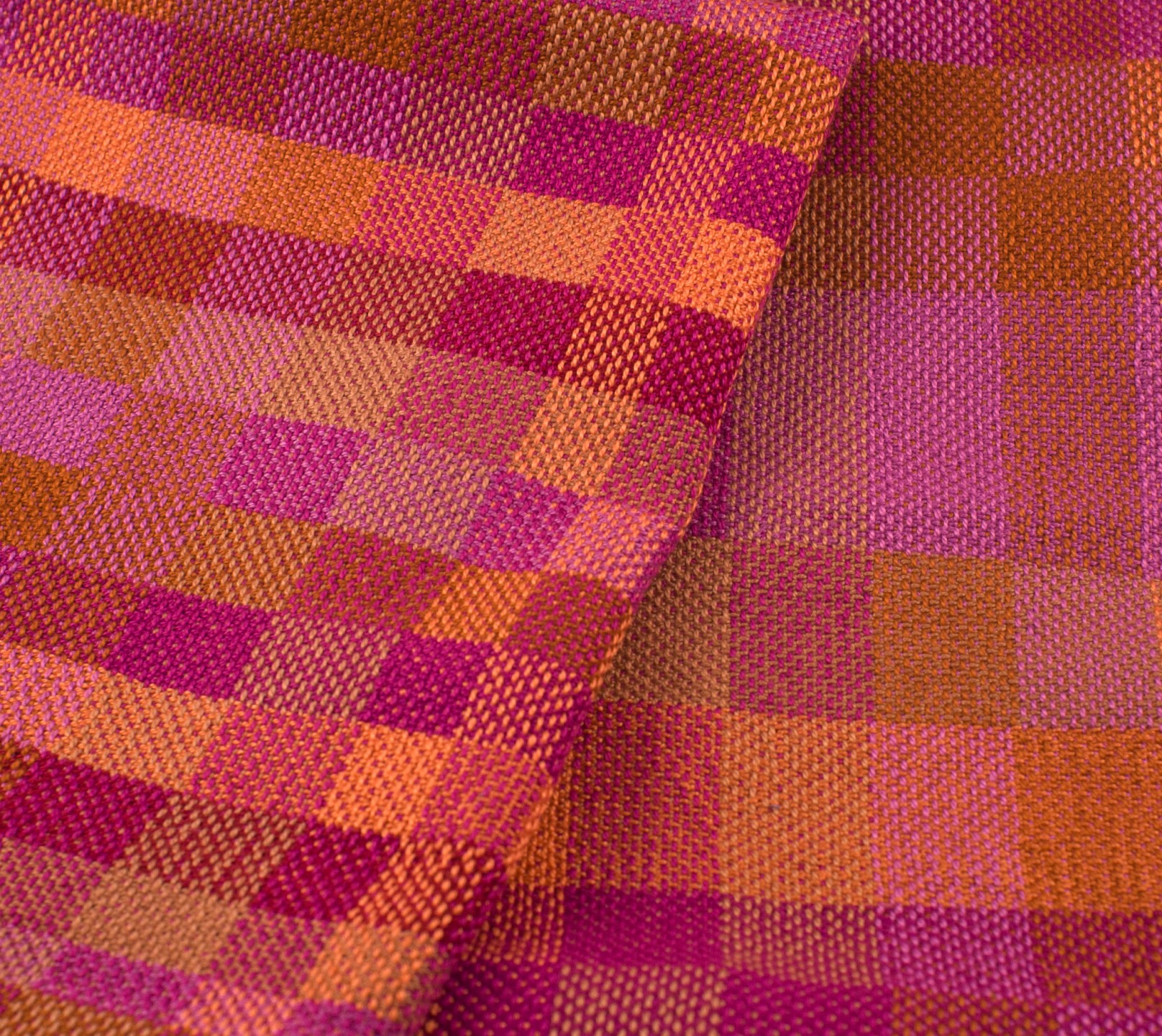 Turned Taqueté Tea Towels – Déjà vu All Over Again | iowaweaver